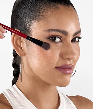 Halo Sculpt + Glow Contour, Blush + Highlighter Palette With Vitamin E ...